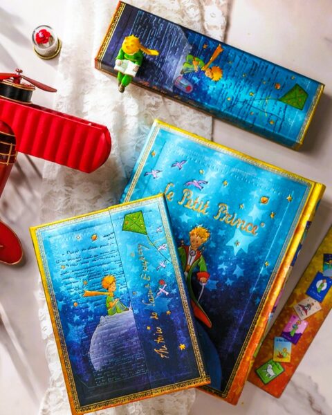 The art of writing celebrated by the Little Prince and Paperblanks - Le ...