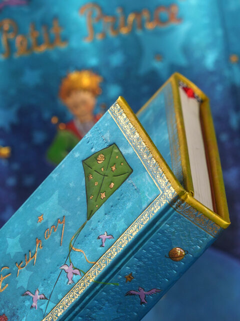 The art of writing celebrated by the Little Prince and Paperblanks - Le ...