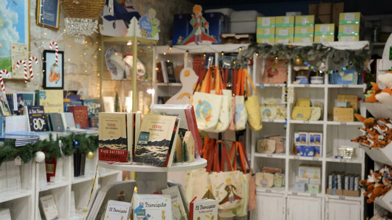 The Petit Prince Store - Paris transforms for the holidays - Le Petit ...